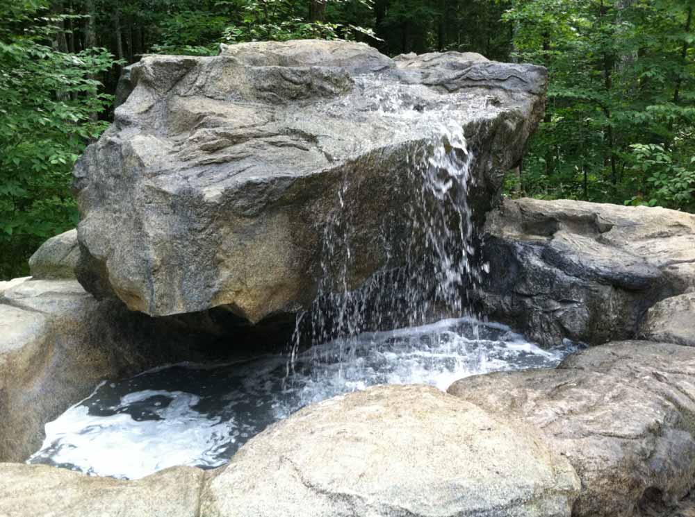 Backyard Waterfalls and Water Features | Bellus Terra